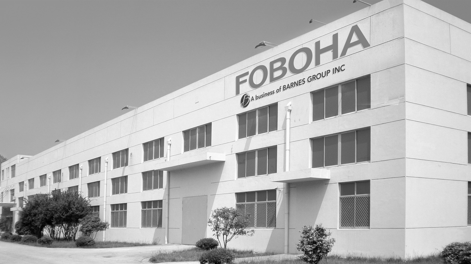 Locations & Contacts